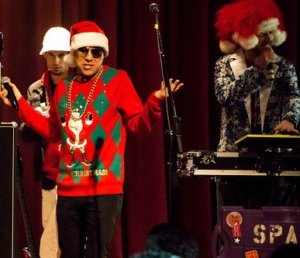 Tacky の意味 | 使い方 | ArtisanEnglish.jp | 英会話